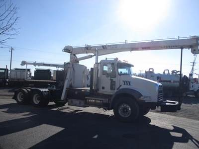 2006 Mack Granite CT713 Tandem Axle Cab & Chassis Truck - AMI-370 ...