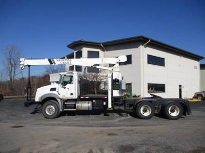 2006 Mack Granite CT713 Tandem Axle Cab & Chassis Truck - AMI-370 ...