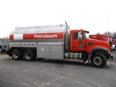 2007 Mack Granite CTP713 Gasoline / Fuel Truck - MP7-405M 370HP ...