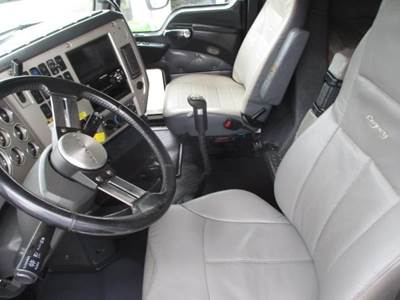 2015 Mack Titan TD713 Sleeper Semi Truck - 36" Mid Roof Sleeper, MP10 ...