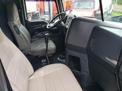 2015 Mack Titan TD713 Sleeper Semi Truck - 36" Mid Roof Sleeper, MP10 ...