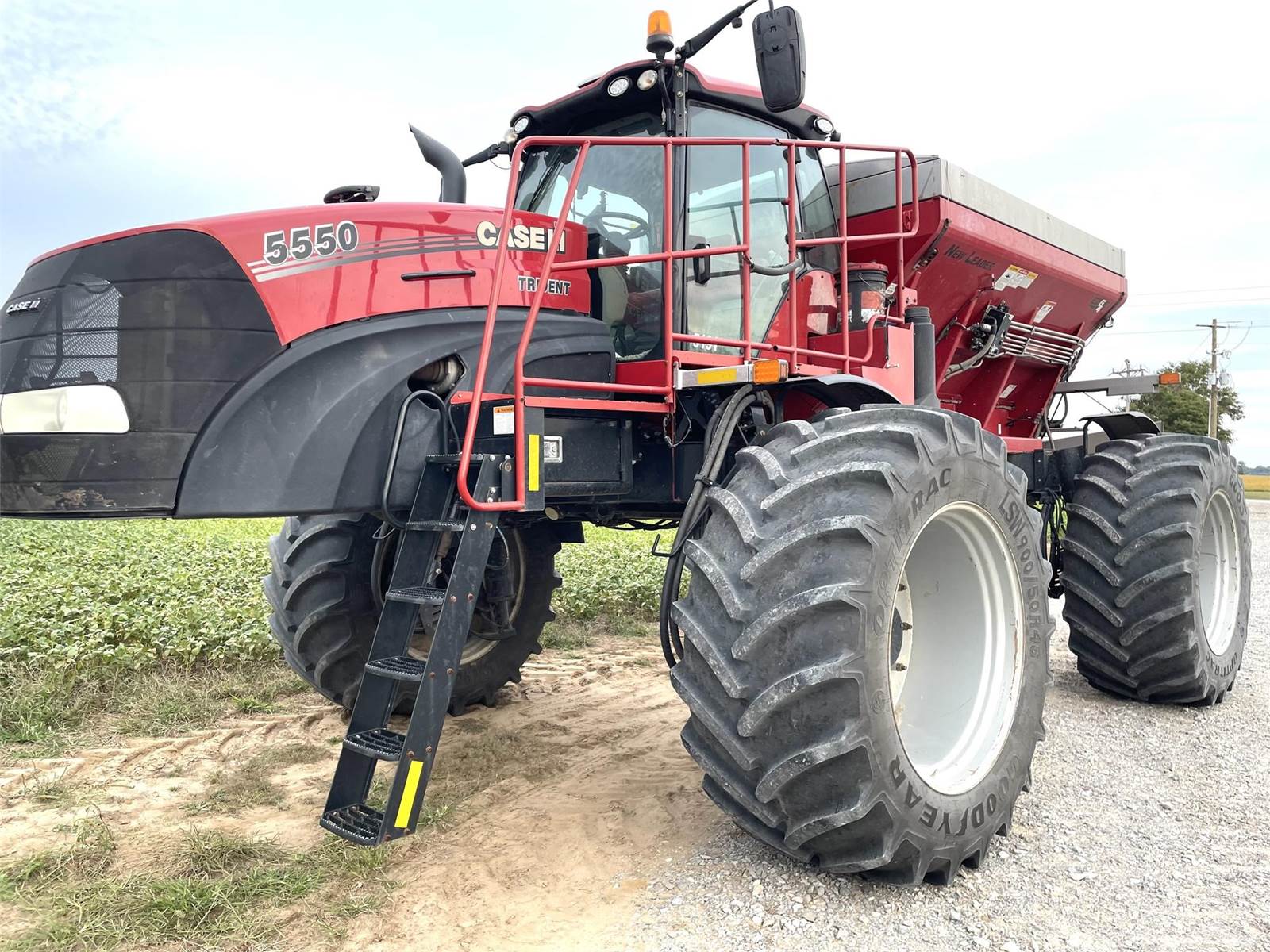 2019 Case IH TRIDENT 5550 Dry Fertilizer Applicator For Sale, 2,644 ...