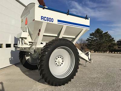2020 Loftness RC800 Dry Fertilizer Applicator For Sale | Zearing, IA | 10518039 ...