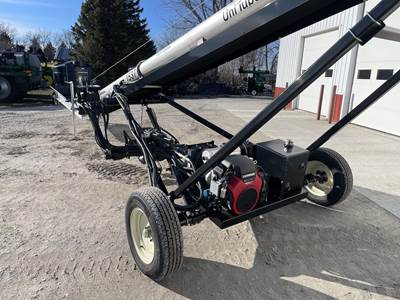 2025 Universal 1537 SELF-PROPELLED FIELD LOADER GAS SD For Sale ...