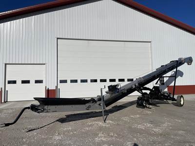 2025 Universal 1537 SELF-PROPELLED FIELD LOADER GAS SD For Sale ...