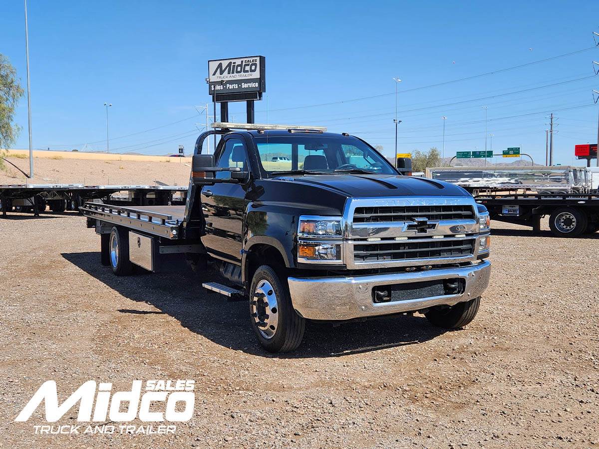 2019 Chevrolet Silverado 6500HD Rollback Tow Truck - Miller Rollback ...