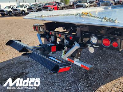 2025 International MV607 Extended Cab Rollback Tow Truck - Jerr-Dan ...