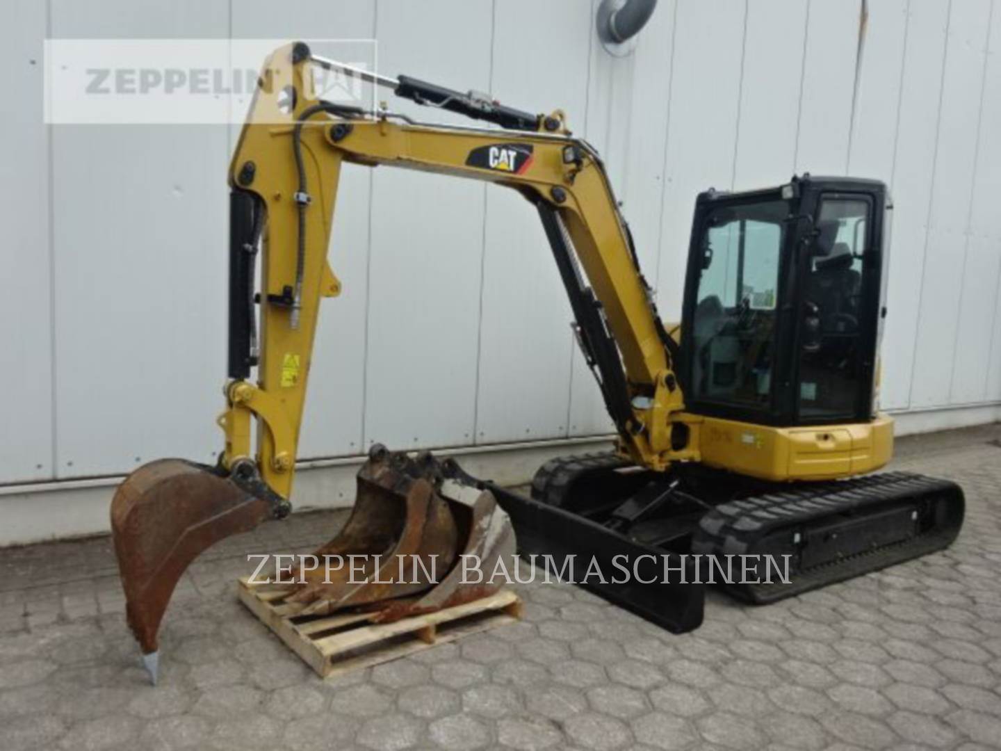 2018 Caterpillar 305E CR Mini Hydraulic Excavator For Sale, 1,831 Hours ...