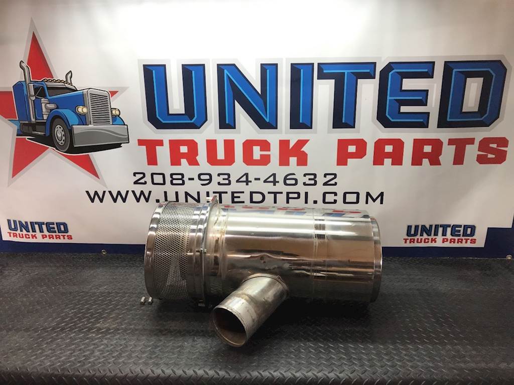 Freightliner Classic Right Air Cleaner / Air Filter Housing For Sale ...