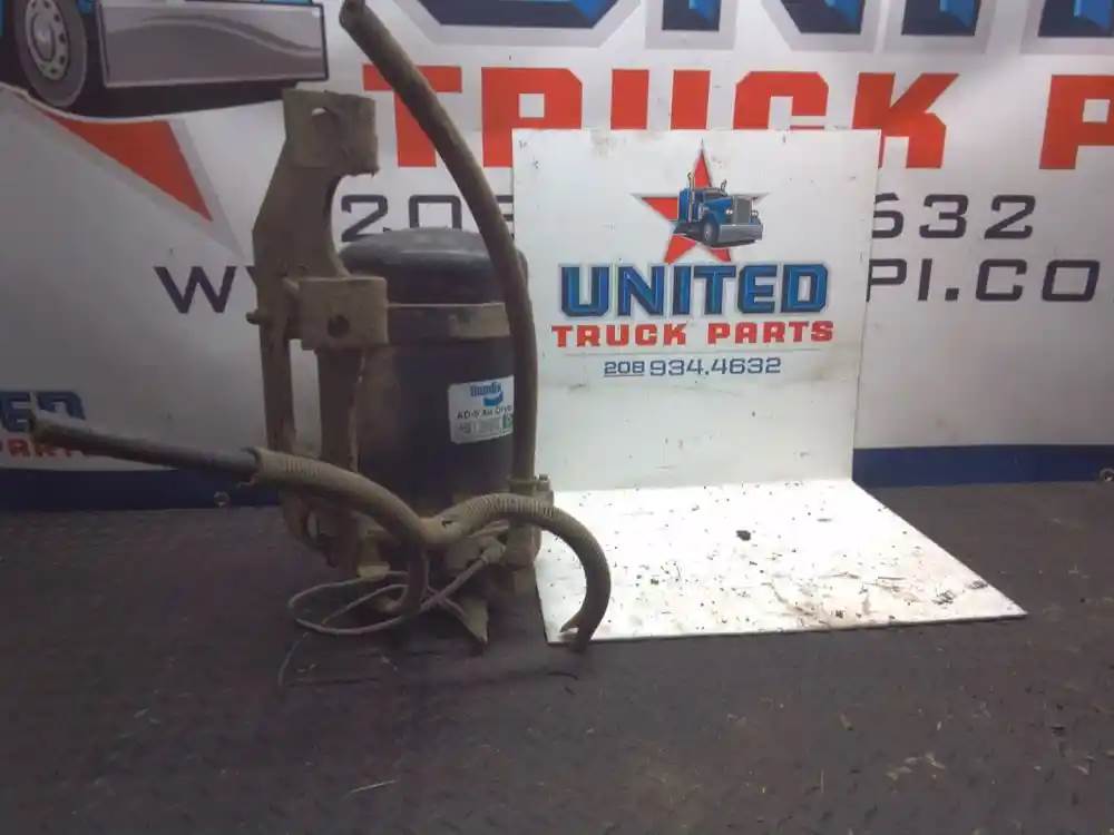 Bendix AD-9 Air Dryer For Sale | Gooding, ID | P-6703 ...