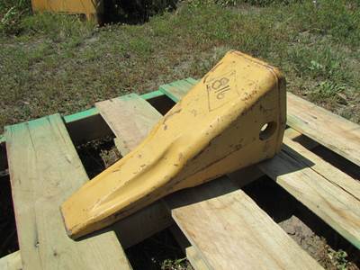 Caterpillar 4T4502 Intermediate Centerline Ripper Tip For Sale | 100 ...