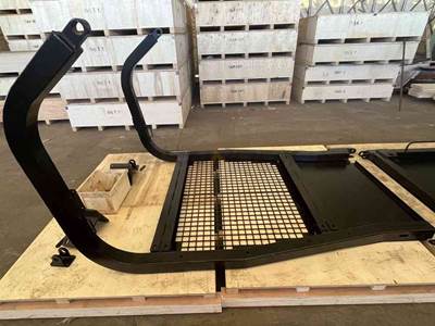 Bedrock Screens and Sweeps for Caterpillar D8T (2016 MODEL) Bulldozer ...