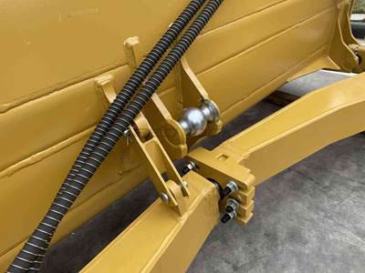 Bedrock SU Blade for Caterpillar D7E Bulldozer For Sale | Irvine, CA ...