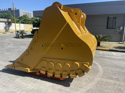 Bedrock 104" Severe-Duty Bucket for Caterpillar 395 Excavator JC ...