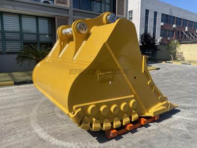 Bedrock 104" Severe-Duty Bucket for Caterpillar 395 Excavator JC ...