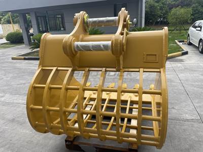 Bedrock 60" Skeleton Bucket for Caterpillar 336 Excavator For Sale ...