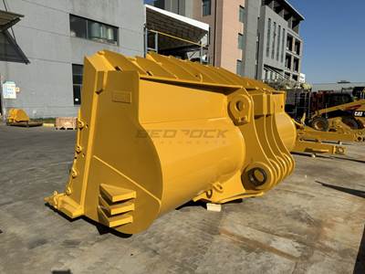 Bedrock Spade Nose Bucket for Caterpillar 992K Loader For Sale | Irvine ...