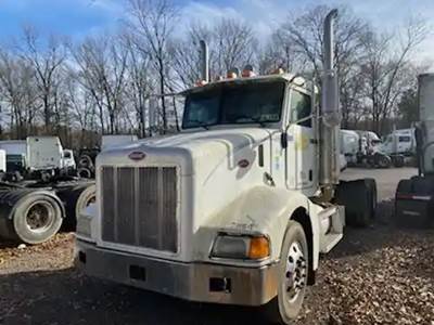 2005 Peterbilt 385 Salvage Truck For Sale | Alma, AR | CV-911 ...