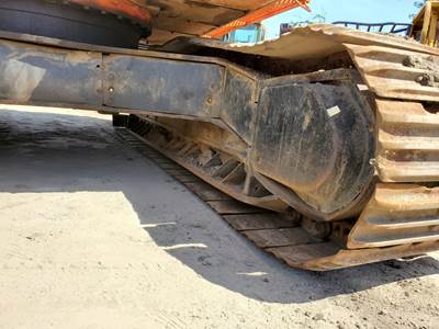 1992 Hitachi EX400 Excavator For Sale | Montreal, QC, Canada | ZID ...