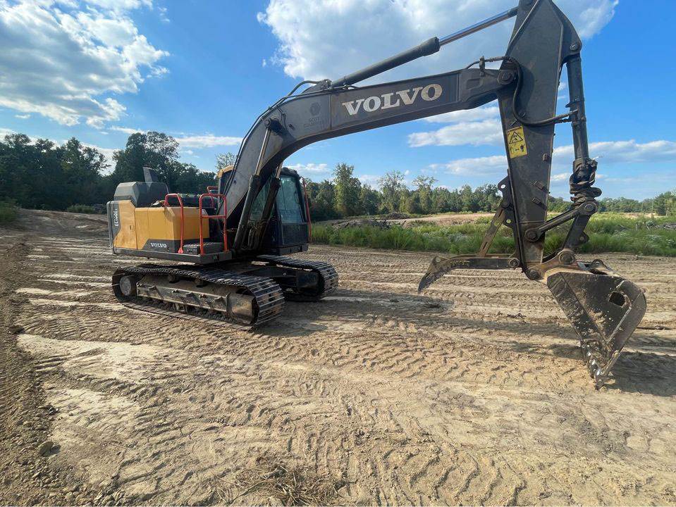 2017 Volvo EC160EL Excavator For Sale, 3,388 Hours | Jackson, MS | ZID ...