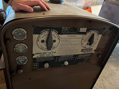 Lincoln Shield ARC-SA250 Welding Machine For Sale, 4,095 Hours ...
