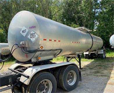 Asphalt / Hot Oil Tank Trailers For Sale | MyLittleSalesman.com