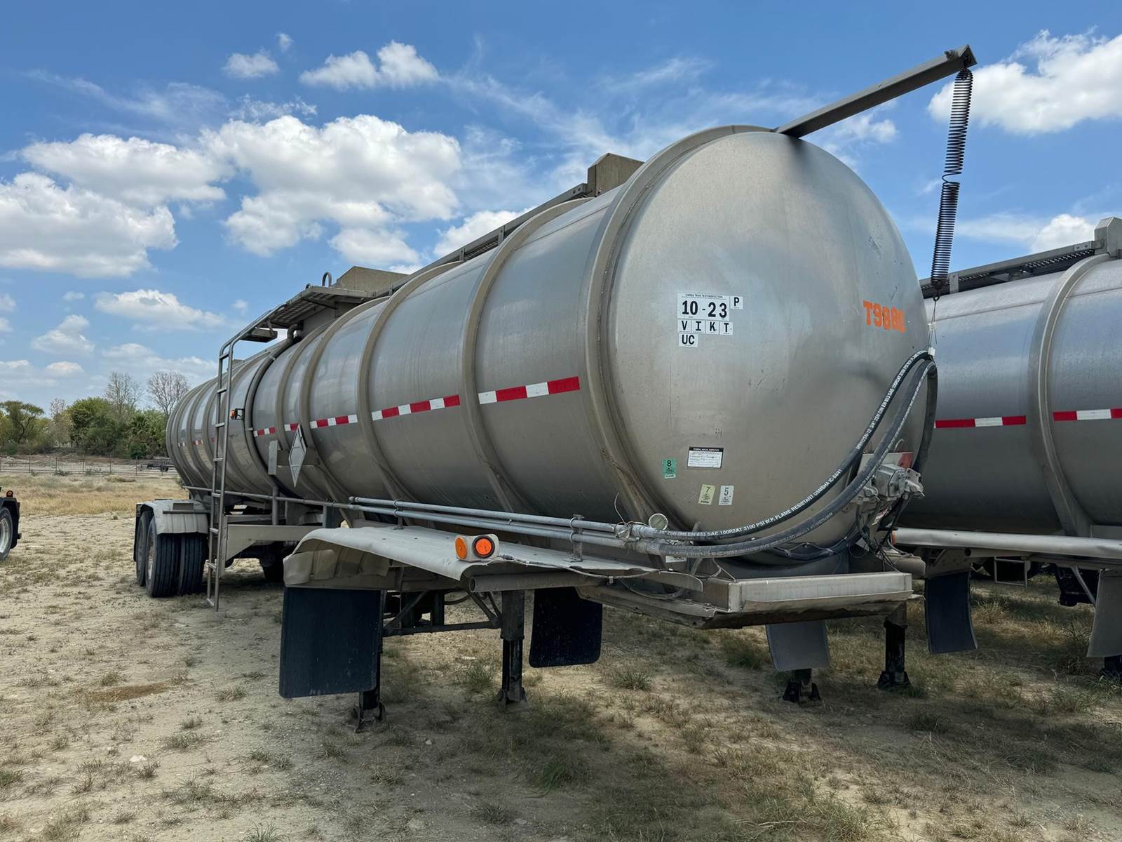 1998 Polar 7500 GAL / DOT 407 / PUMP / VAPOR Chemical / Acid Tank ...