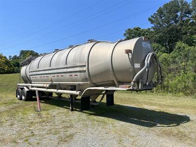 1993 Heil VACUUM PNEUMATIC / 1500 CF / FOOD GRADE Dry Bulk / Pneumatic ...