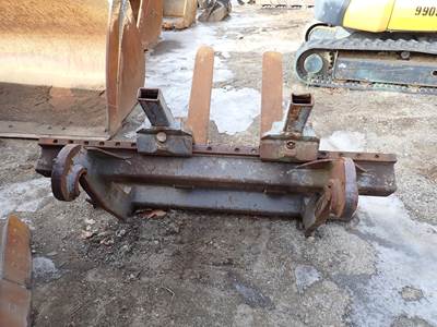 4 ft Forks For Loader w/ Coupler, 36" Top Spread, 38" Bottom Spread, 25 ...