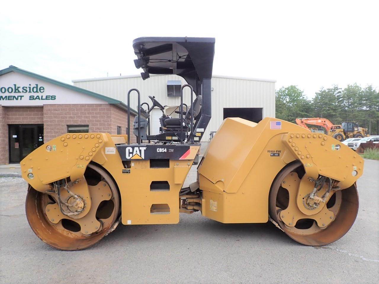2015 Caterpillar CB54 XW Tandem Vibratory Roller For Sale, 2,544 Hours ...