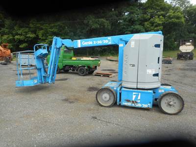 1996 Genie Z30/20N Articulating Boom Lift For Sale | Southeast, NC ...
