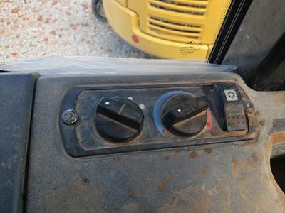 2012 Caterpillar D4K XL Dozer - Blade For Sale - Blowing Rock, NC ...