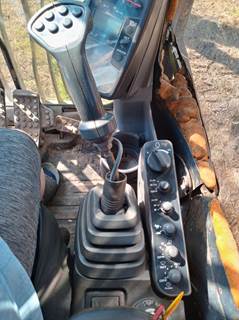 2005 John Deere 225c Excavator with Ryans head For Sale, 12,000 Hours ...