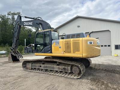 2013 John Deere 250G LC Excavator - Bucket & Thumb For Sale, 6,811 ...