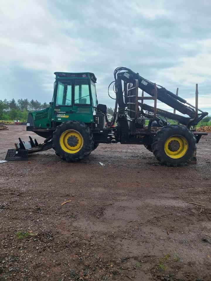 2005 Timberjack 1010D Forwarder For Sale, 16,000 Hours | Lakes, NC ...