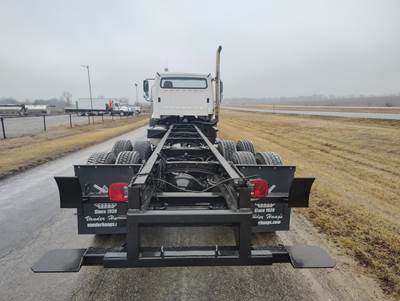 2015 Freightliner 114SD Cab & Chassis Truck | Detroit DD13 | Heavy Spec ...