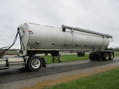 Feed Trailers For Sale - Rich Hill Truck & Equipment