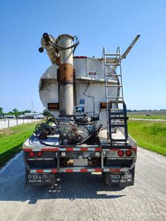 Used Warren 40' Bulk Feed Trailer AT-40-SER9 | Galvanized Augers ...