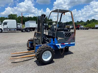 Truck / Trailer Mounted Forklifts For Sale - Moffett / Piggyback ...