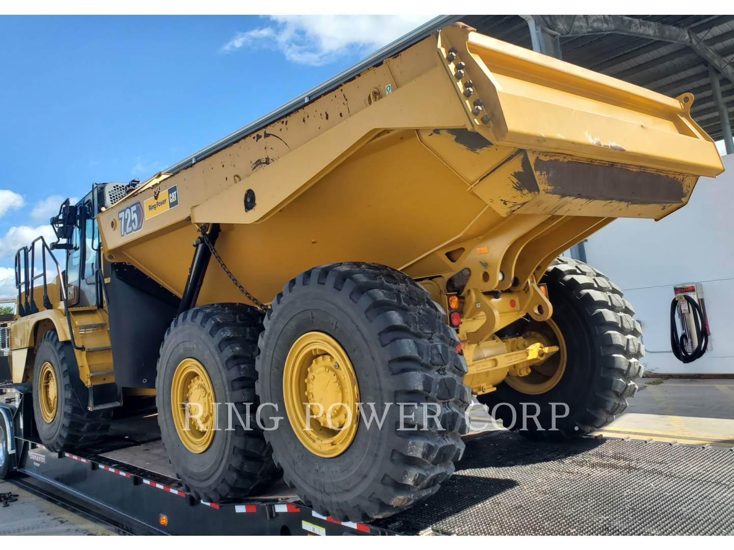 2020 Caterpillar 725 Articulated Truck For Sale, 2,095 Hours | 9901 ...