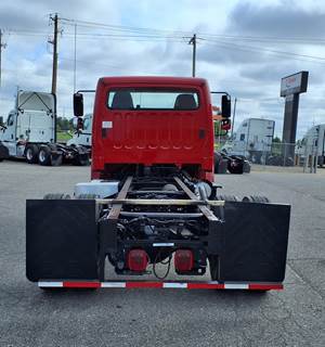 2017 Freightliner M2 106 Single Axle Cab & Chassis Truck - 300HP, 6 ...