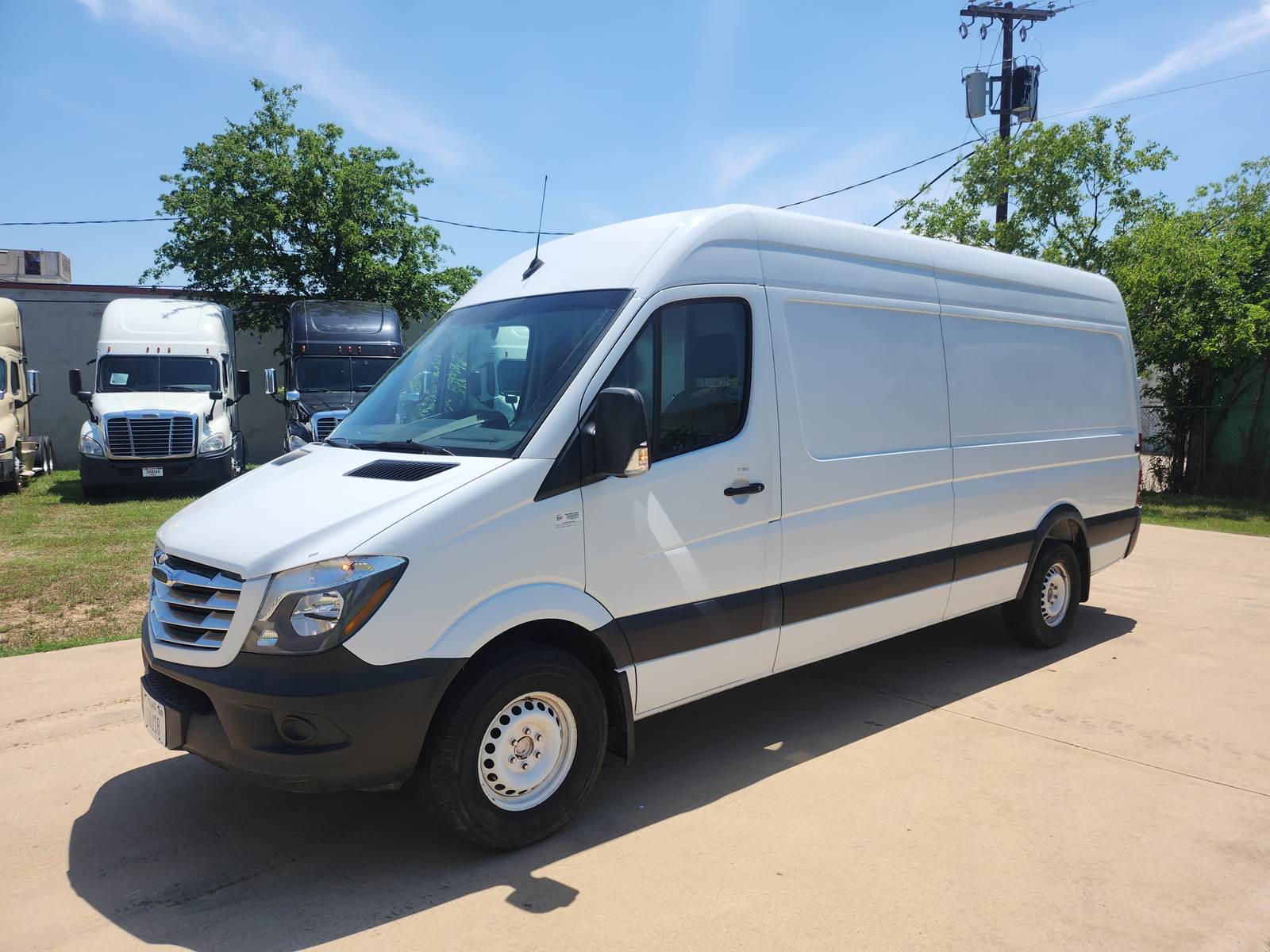 2017 Mercedes-Benz Sprinter 2500 Cargo Van - Mercedes, 188HP, 5 For ...