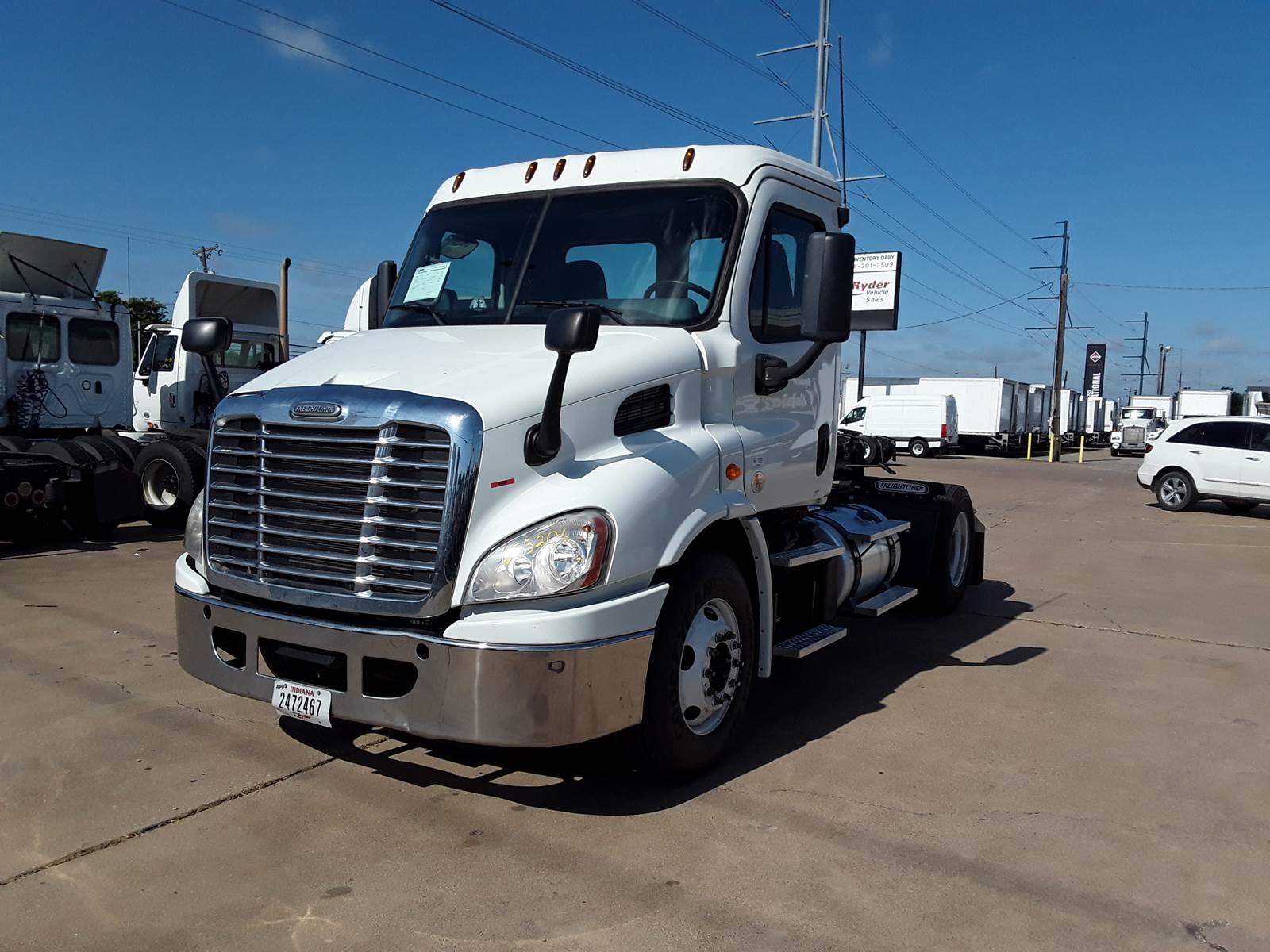 2016 Freightliner Cascadia 113 Single Axle Day Cab Truck - 410HP, 10 ...