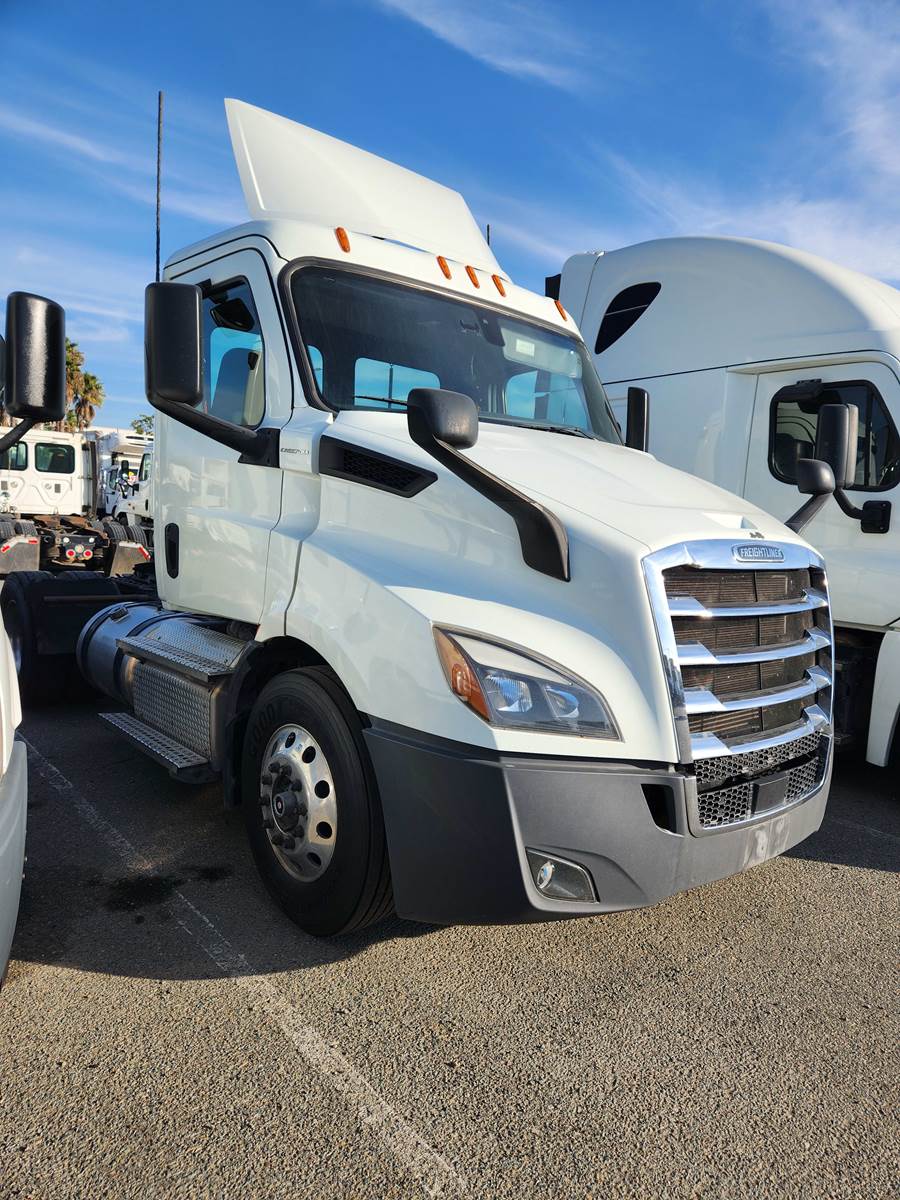 2020 Freightliner Cascadia 116 Single Axle Day Cab Truck - 450HP, 12 ...