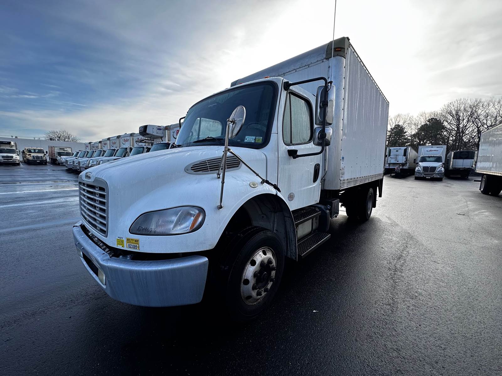 2017 Freightliner M2 106 14 ft Box Truck - 200HP, 9, Roll up Door ...
