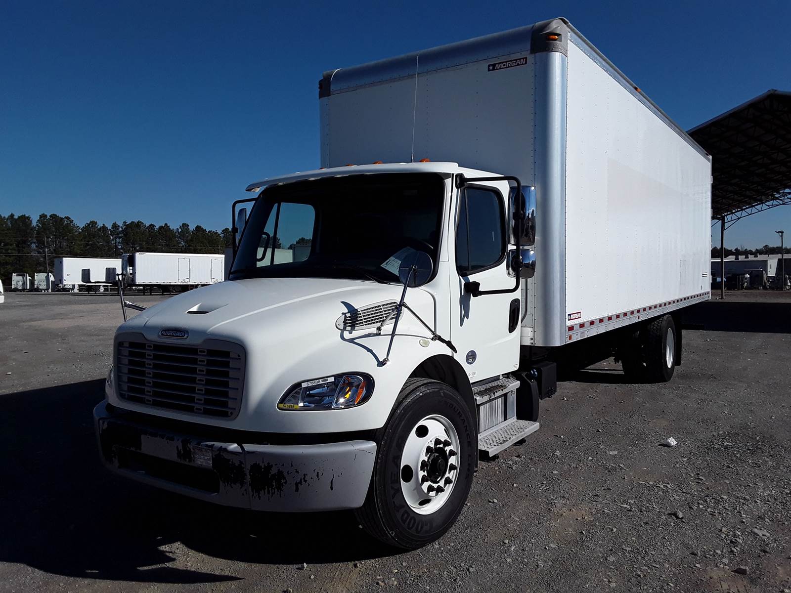 2017 Freightliner M2 106 28 ft Box Truck - 240HP, 7, Swing Door For ...