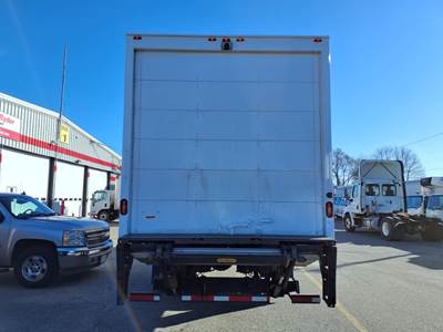 2019 International 4300 26 ft Box Truck - 240HP, 6 Speed Automatic ...