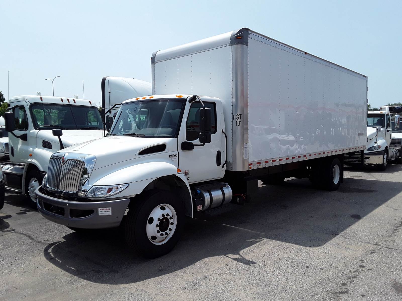 2020 International MV607 4X2 26 ft Box Truck - 260HP, 6, Swing Door For ...