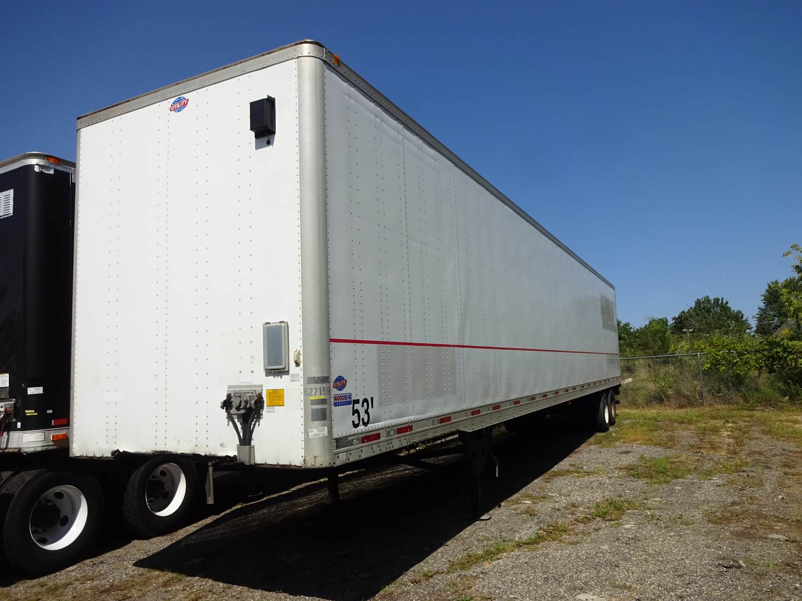 2011 UTILITY 4000DX 53 ft Dry Van Trailer - Swing Door, Air Ride ...