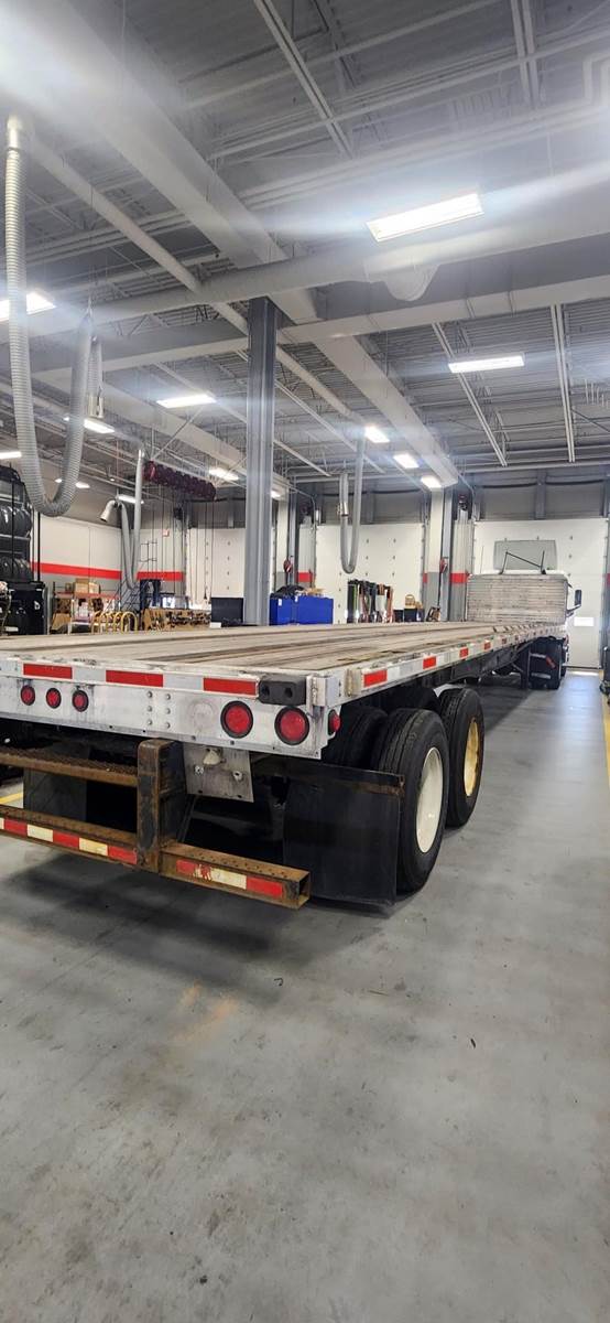 2014 UTILITY FS2CHS 48x102 Flatbed Trailer - Leaf Springs For Sale ...